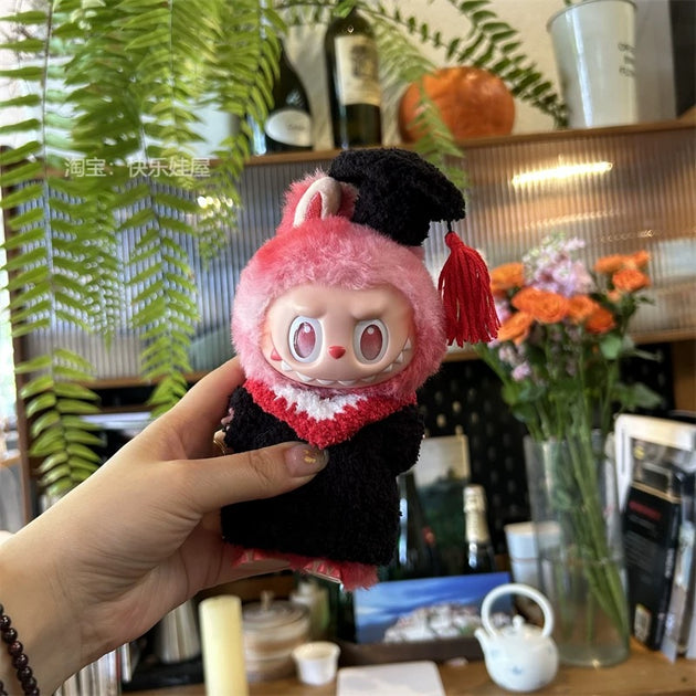 [pre order] Handmade Labubu Outfit- graduation time – Little Mysteries